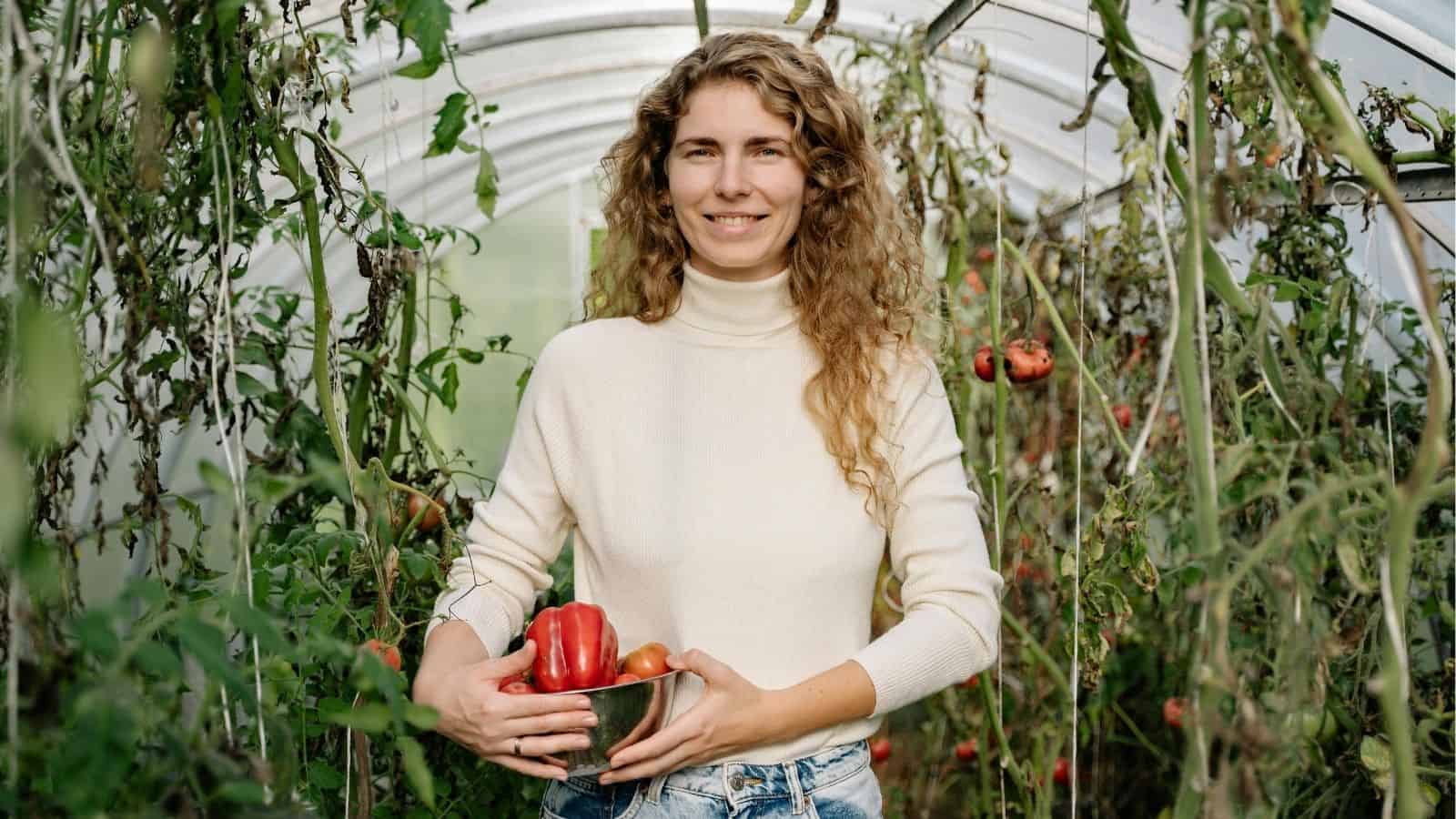 9 Vegetables That Taste Better When Grown in Your Own Garden ...