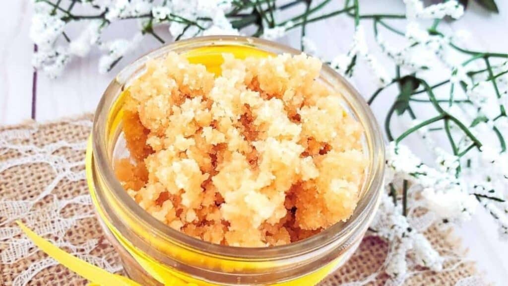 These 19 Homemade Scrubs Will Leave You Glowing • Schisandra & Bergamot