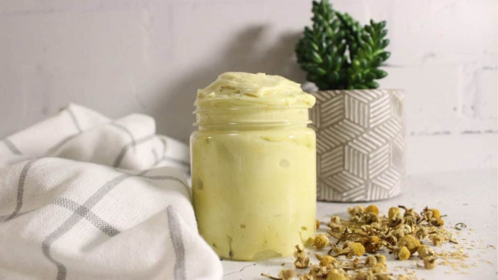 14 Homemade Body Butters You’ll Want to Use Every Day • Schisandra ...