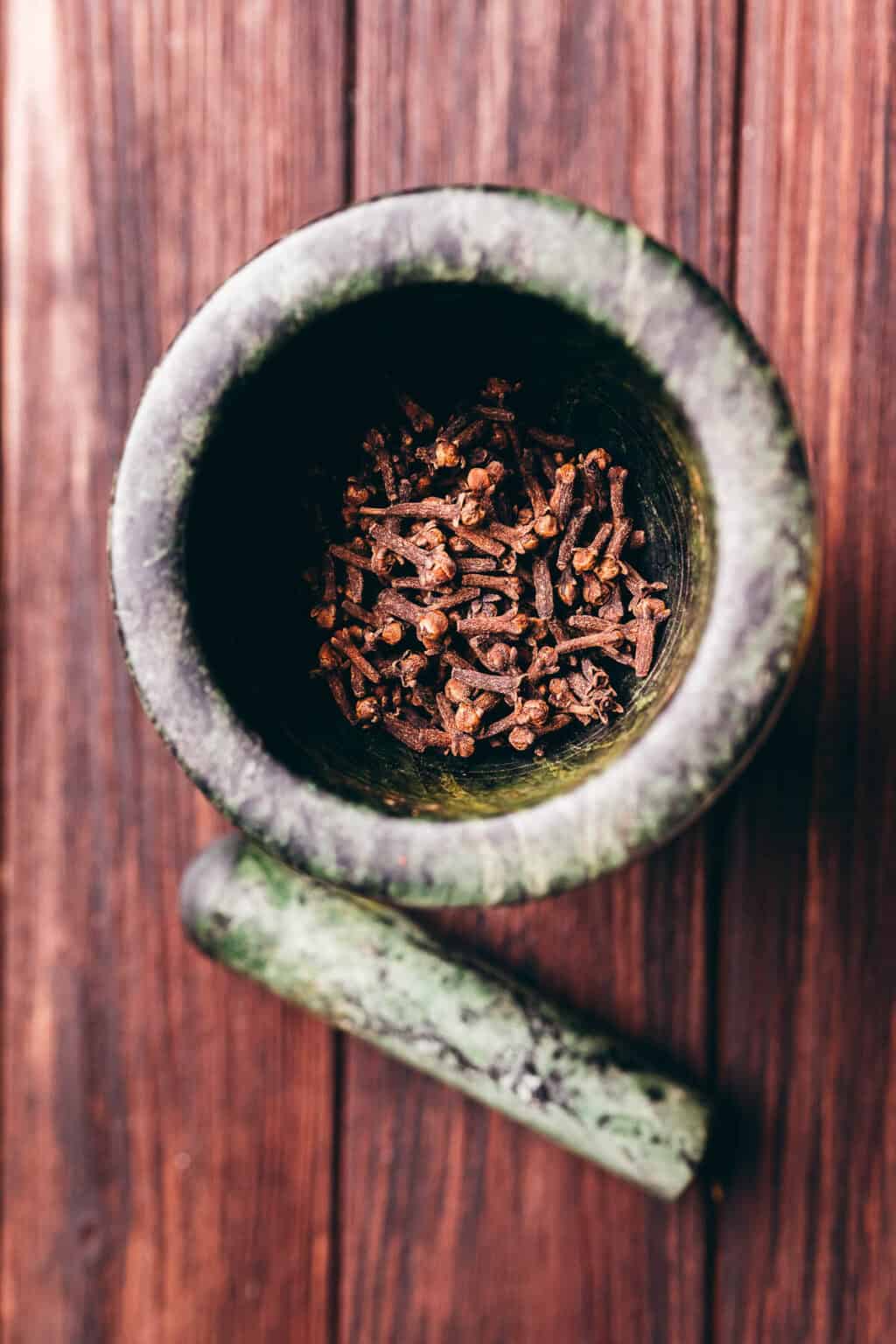 How to Make Clove Oil (Cold-Infused Method)